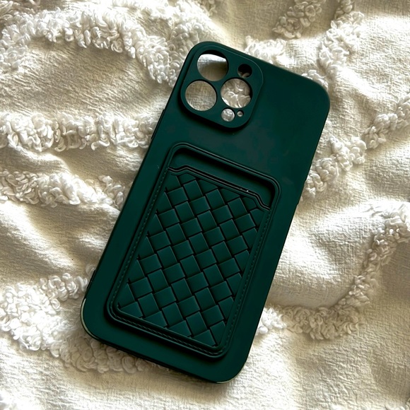 Cell Phones & Accessories | Emerald Green Woven Designer Card Pocket ...